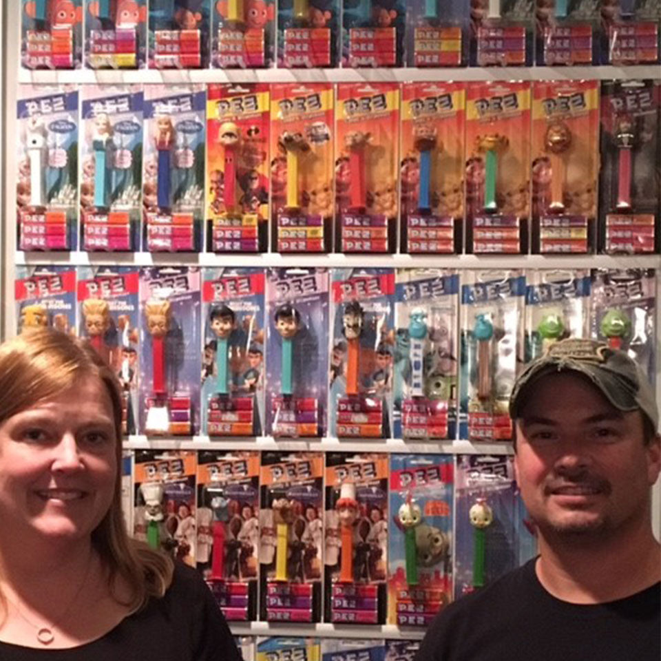 PEZ Featured Fans - Jeanine & Tim Elwell – PEZ Candy